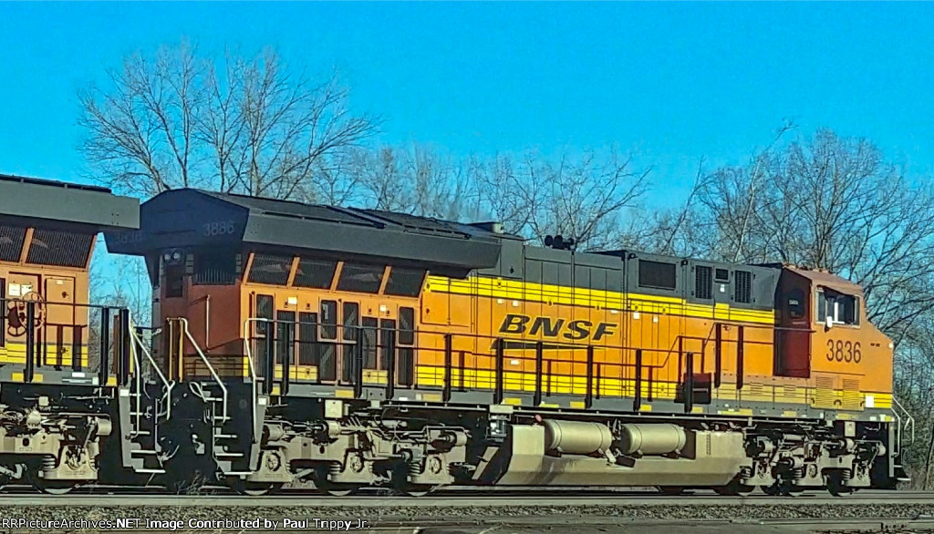 BNSF 3836